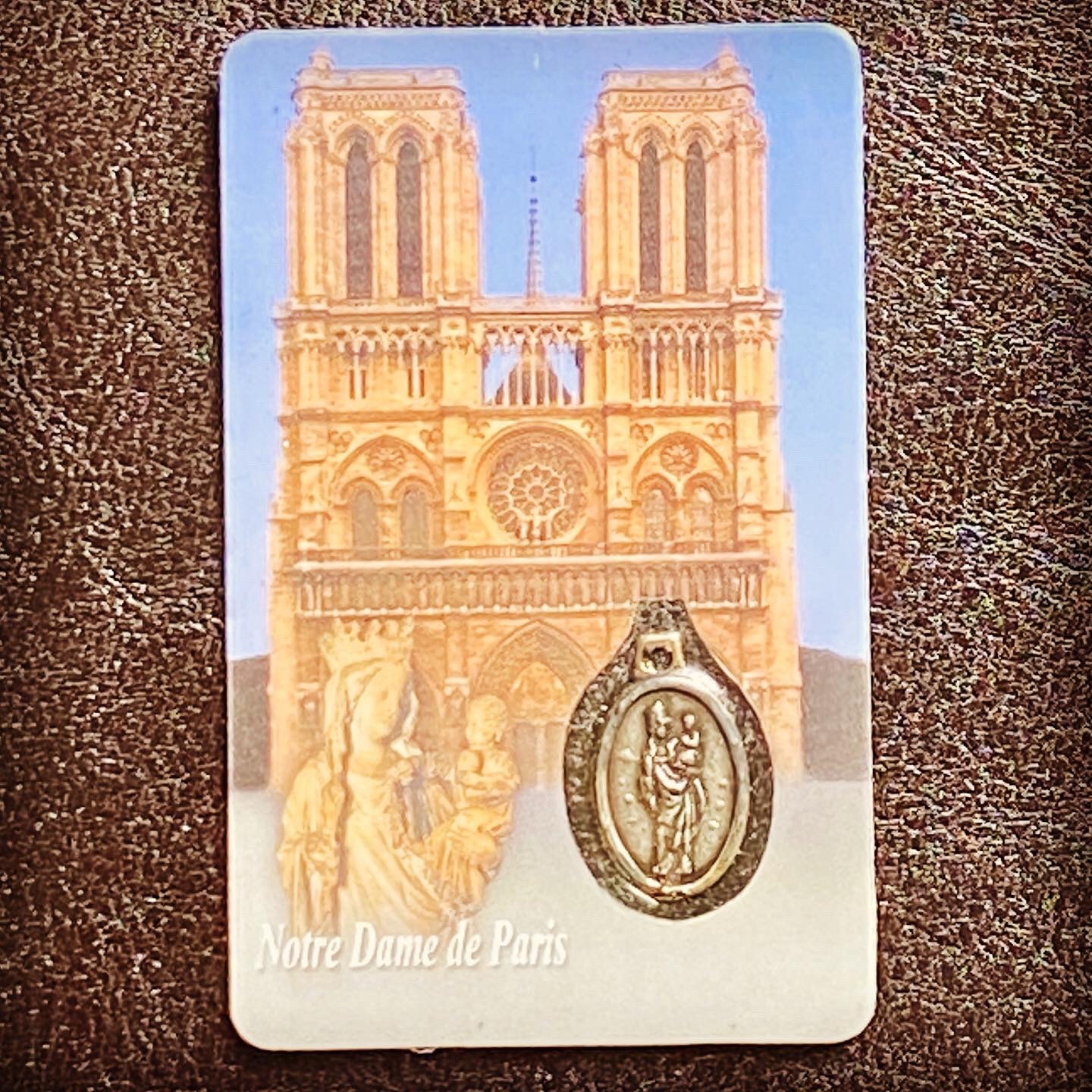 Notre Dame Collectibles – George Anderson