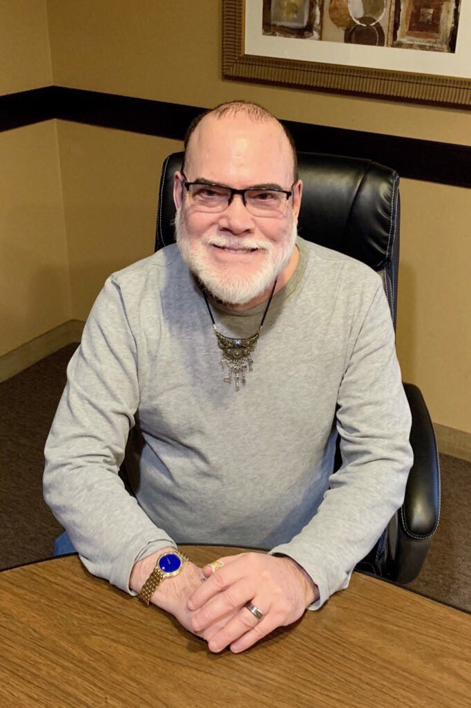 Facebook Lives Return – George Anderson